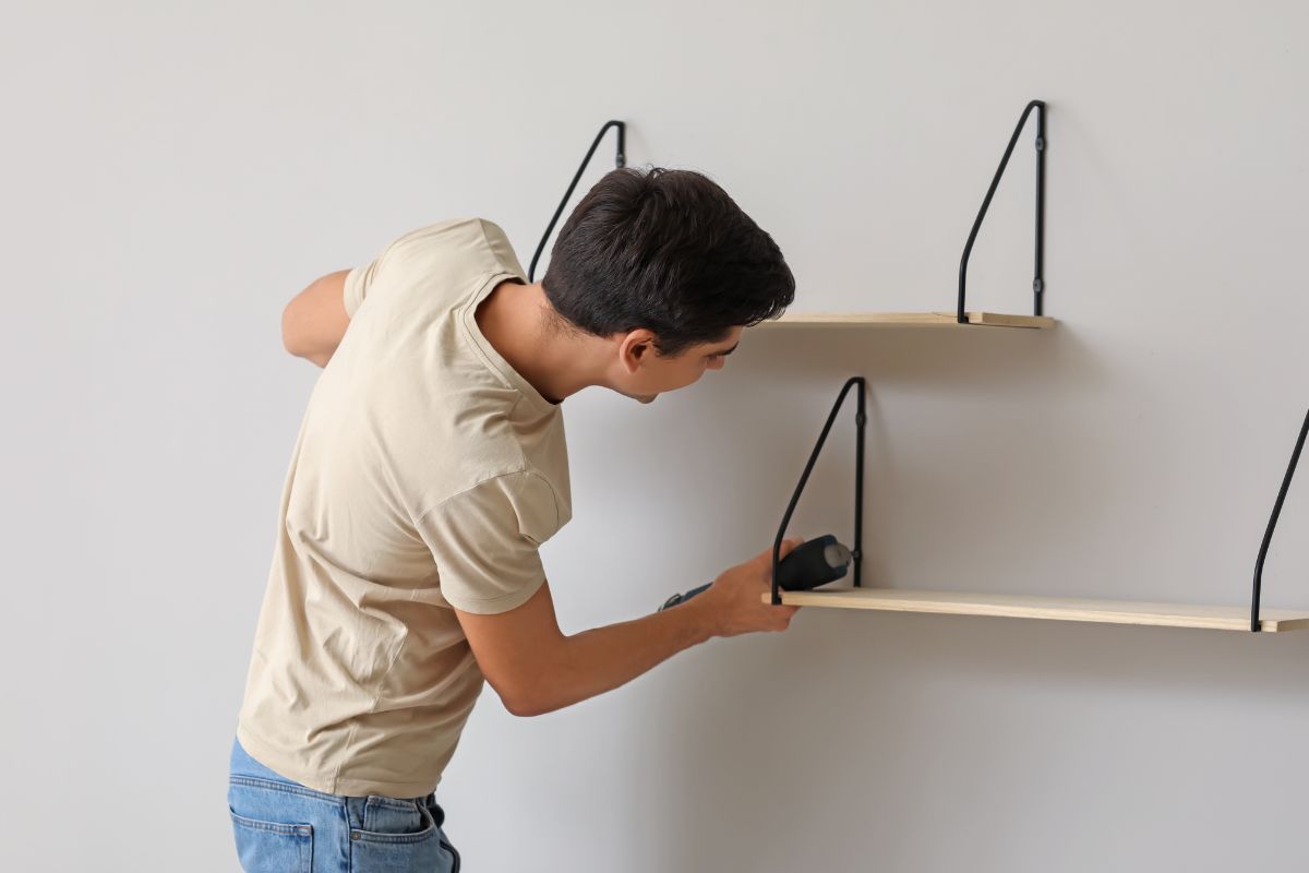 How To Build Wall-Mounted Shelves Step-by-Step